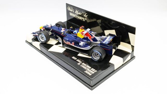 レッドブル RB2 D.クルサード | F1ミニカーあれこれ
